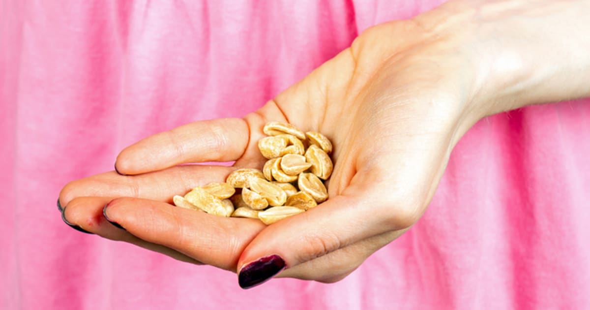 Daily peanut dose ‘can desensitise adults with severe allergy’ - News ...